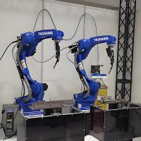 China Yaskawa Laser MIG Welding Robot with Aotai Source and Rihao Torch for sale