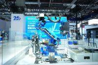 China Yaskawa Motoman GP25-12 Industrial Robot 12kg Payload 2010mm Extended Reach 6-Axis YRC1000 for Large Scale Palletizing Handling for sale