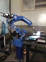 China Yaskawa Motoman GP25-12 Industrial Robot 12kg Payload 2010mm Extended Reach 6-Axis YRC1000 for Large Scale Palletizing Handling for sale