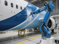 China Yaskawa MOTOMAN GP225 Manipulator Palletizing Robot Loading Unloading Material with Gripper Linear for sale