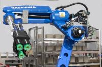 China 6 Axis Industrial Robot Arm 35kg Payload GP35H Pick and Place Picking Handling Manipulator Robotic Handling Robot Station for sale