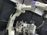 China OTC FD-B6L Long Reach Welding Arm at 2008 mm with Positioner for sale