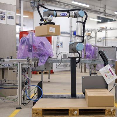 China CE Certified UR16e 6-Axis IP54 Cobot Palletizing Workstation 16kg Collaborative for sale