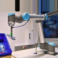 China CE Certified Automatic Universal Robots UR8 6-Axis High Precision Cobot Robot Motor for sale