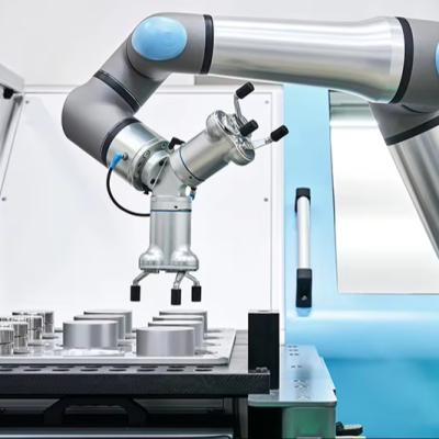 China 6 Axis Cobot UR20 PLC 20kg Payload 1750mm Arm Reach Motor IP54 CNC Loading/Unloading for sale