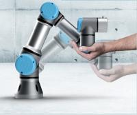 China UR7e Cobot with Custom Precision Gripper for Pick and Place Cells for sale