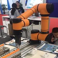 China 6 Axis 3kg Payload AUBO I3 Smart Cobot with PLC & Motor for High Precision Picking and Placing Collaborative Robot and Gripper for sale