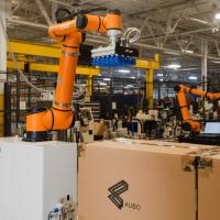 China 3Kg~20Kgkg Payload 886.5mmmm Reach 6 AUBO Collaborative Robot Arm for sale