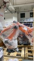 China KUKA KR210 R3100-2 Handling Robot with Custom Base for EV Parts for sale
