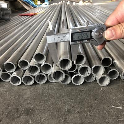 China ISO SGS 2.5mm Stainless Steel Pipe Tubing SS 304 Hot Rolled Round Tube for sale