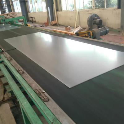 China Hot Dipped Galvanized Steel Sheet DX51 Zinc Coated 0.12-0.35mm Thickness for sale