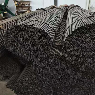 China ASTM A53 API 5L Round Black Seamless Carbon Steel Pipe and Tube for Your Requirements for sale