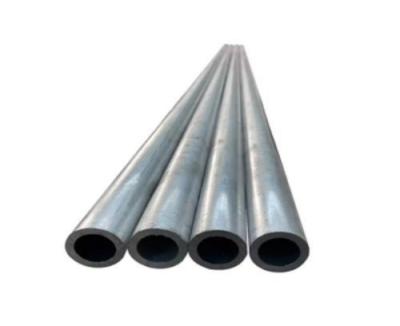 China Round Thick-Walled Pipe and Tube 1 1 4 Galvanized Pipe List Carbon Steel Seamless Boiler for sale