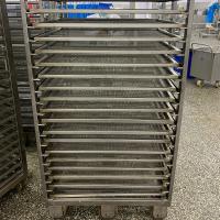 China 1000kg/h Automatic Tunnel Blast Freezer For Frozen Food Processing for sale