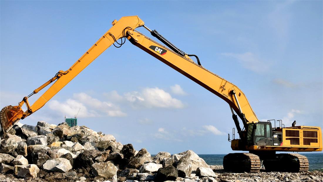 the extended Long Reach Boom