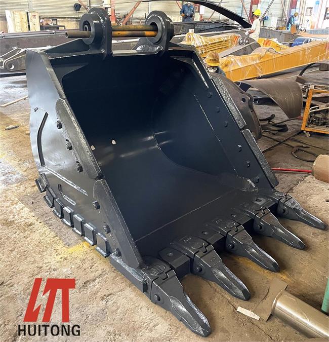 custom excavator bucket