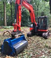 China New Orange/Black Excavator Flail Mower with Mechanical Power Source for sale