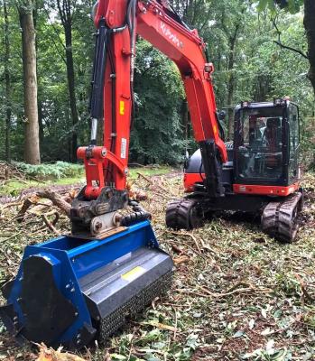 China New Orange/Black Excavator Flail Mower with Mechanical Power Source for sale