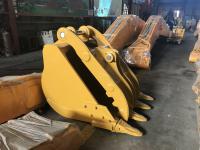 China EXCAVATOR Thumb Bucket for PC200/CAT320 0.8cbm for Site Cleanup/Material Handling/ Loading Operations/Agriculture for sale