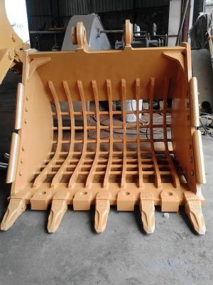 China High Strength Excavator Rock Bucket Customizable Bottom Interval Space for sale