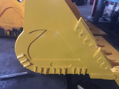 China Customizable Color Excavator Rock Bucket With Track Shoes Assembly On Bottom for sale