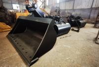 China Tempered Alloy Steel 0.78CBM SK350 Excavator Tilt Bucket for sale