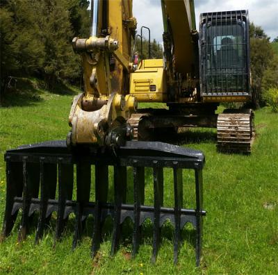 China NM400 Excavator Digger Rakes With Quick Coupler for sale