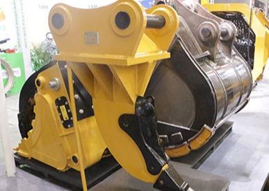 China Customized Road Excavator Stump Ripper Breaking And Scarifying for sale