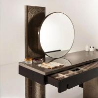 China Italian Dressing Table Luxury Bedroom Furniture Modern Creative Design Villa Use Stand for sale