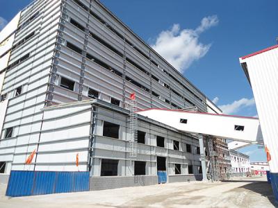 China Low Carbon Steel Structure Buildings , Large Span Steel Structure Warehouse for sale