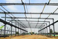 China Customizable Prefabricated Steel Frame Workshop Q235B Q355B 50-200mm Insulation for sale
