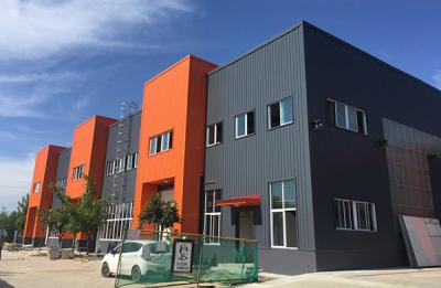 China Customized Pre Engineered Steel Building H Section Steel Warehouse Workshop 50 Year Structure for sale