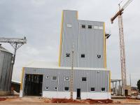 China Heavy Steel Structure Building C Z Shape Steel Workshop Industrial Metal Buildings Q235 Q355 for sale