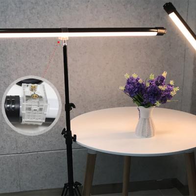 China 40W Dimmable Rechargeable LED Tube Light with 2800K-9990K Color Temperature and RGB Color Effects for sale