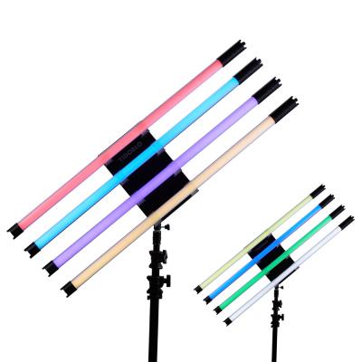 China Yidoblo RGBW LED Tube Light 20W-40W with 2800K-9990K Color Temperature and 640 LED Array for sale