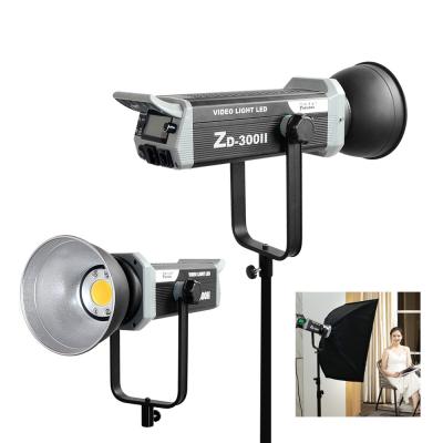 China 300W Bi-Color LED Continuous Light 2700K-7500K CRI95 for Studio Video Streaming for sale