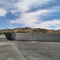 China Lightweight Movable Flood Barrier Anodized Silver Surface Treatment for sale