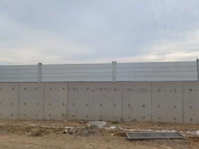 China Lightweight Movable Flood Barrier Demountable Flood Barrier T35 50mm for sale