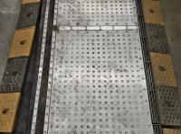 China Flood Control Embankment Plant Exit Automatic Flood Barrier for sale