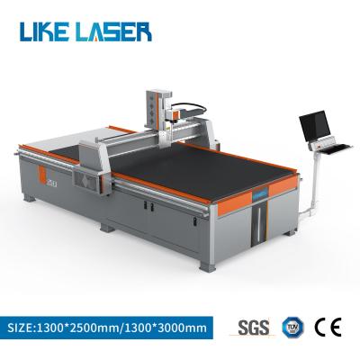 China Large Format Fiber Laser Marking Machine 1500x3000mm for Stainless Steel Decorative Plate Engraving for sale