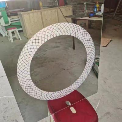 China Large Working Area Makeup Mirrors Laser Marking Engraving Mirror Manufacturing Machine for sale