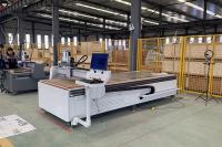 China 5-Axis Linkage 100W Fiber Laser Etching Machine for Stainless Steel Plate Marking for sale