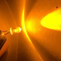 China Through Hole 5mm 45deg 590nm Yellow Color 13000mcd Stopper Pins For LED Barricade Light for sale