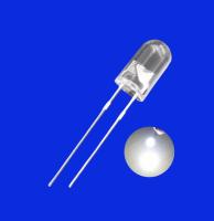 China 0.5W 5mm LED Light Emitting Diode 7000-9000K White Color 30000-35000mcd Clear Lens For Indicator Lighting for sale