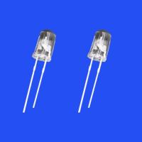 China Flashing LED 5mm 0.5Hz 1/2 Duty Cycle Warm Color 3500K 5000mcd Clear Lens Dip Blinking LED for sale