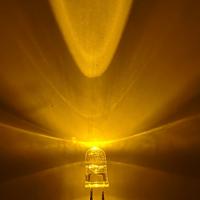 China 5mm Yellow Color 585-595nm 1000-2000mcd Round Clear Lens Candle Flickering Flashing LED Diode for sale