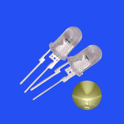 China 0.5W 5mm Warm White Color 3000-3500K Clear Lens Round Head Short Pins With Heat Sink For Indicator lamps for sale