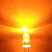 China 5mm LED Light Diode 600nm - 610nm Orange Color 2500mcd Clear Lens Round Head With Flange for sale
