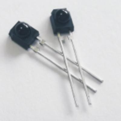 China 4.4x2.12x5.2mm Infrared Plastic Sealed Receiving Tube Black Body 700-1100nm IR Dip LED Diode for sale