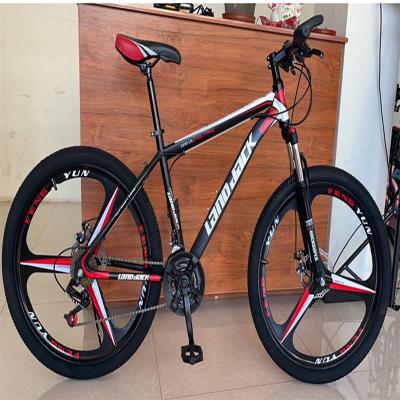 China 26 Inch High Carbon Steel Mountain Bike 21 Speed Disc Brake Hardtail Off Road Bicycle for sale